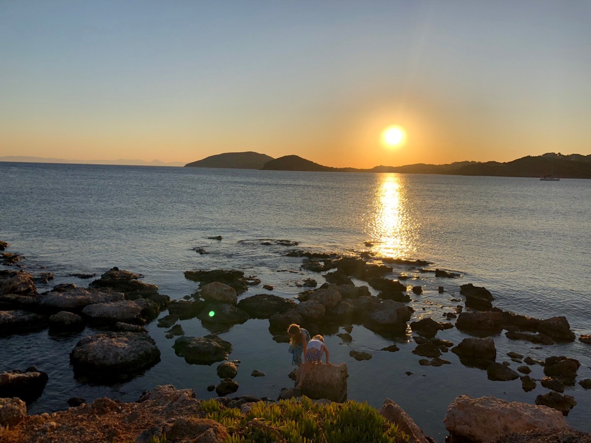 Vacanța celor 7 apusuri – anașimaria